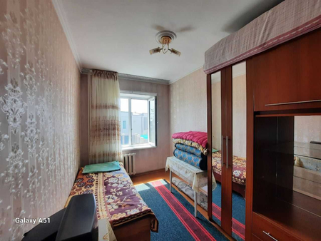 Срочно продается квартира 3/3/4 на М Улугбекском районе  (J3069)