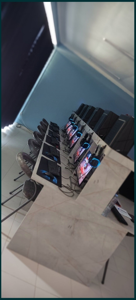 Игровые компи и приставки продаётся