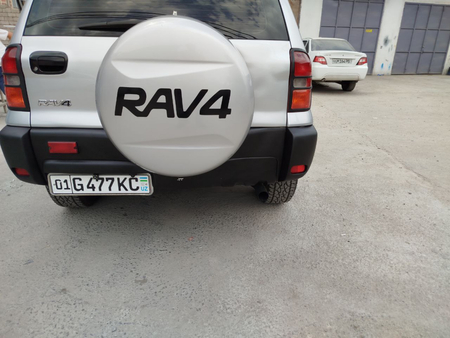Продам Toyota RAV 4 в отличном состояние