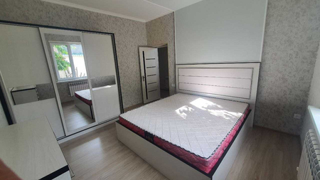 Срочно продаётся дом в Яшнабадском районе( сангород).
