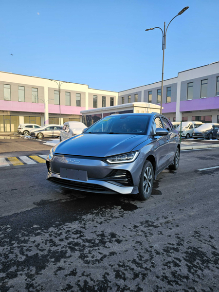 BYD E2 EV 405KM Full Tayyor счёт справка ва гарантия!!