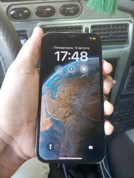 Iphone 12pro Holati zor