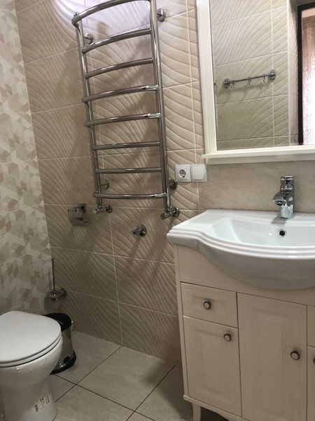 Аренда ОФИСА  190м2   Ц5, Ипак Юли банк 3ком/2этаж- 2500уе