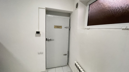 Сдается офис со складом в полуподвальном помещении