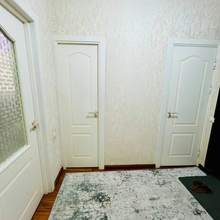 Продается 3/2/4 Авиасозлар, Лисунова, Кадышева Яшнабадский район