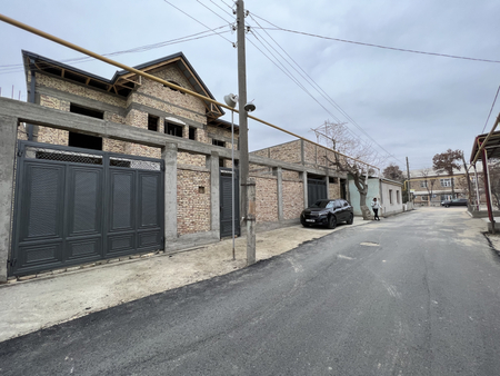 Срочно продается Участок ори-р Ахмад Дониш кинотеатр угловой