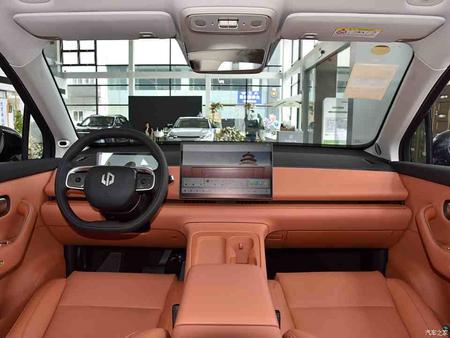 Gonzo Motors - Leapmotors C16 EV
