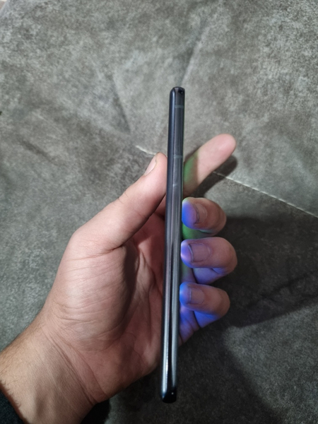 Samsung S21 5G..