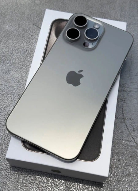 Iphone 15 pro max 256GB natural titan sim+ esim