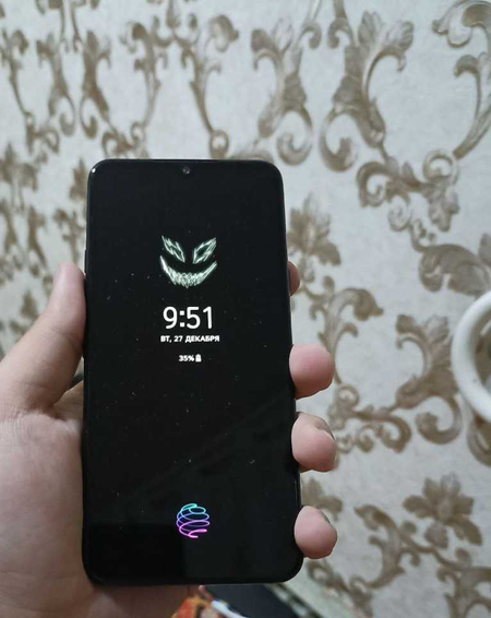 lg v50s  256/8 gb