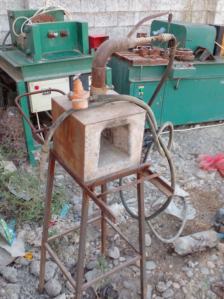 Metal aparat sotiladi