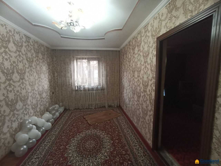 Продаётся 4/1/9 квартира по адресу Юнусабад 16-квартал (J 2090)