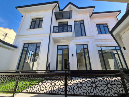 Продаётся дом Мирзо Улугбекскмй район, Циолковского