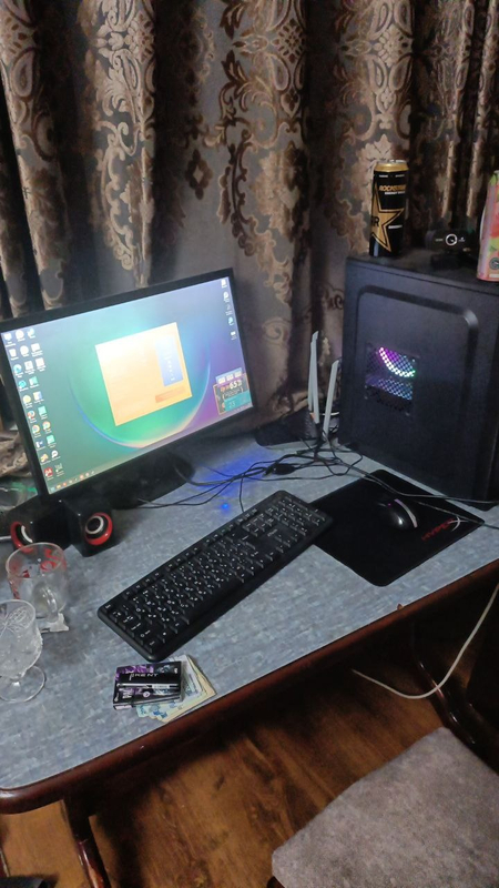 i5 2400 ozu 8gb 4-4 Zotac H61 Seagate 500GB Geforce GT8800 zotac Power