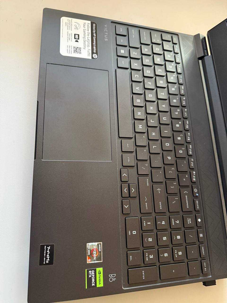 HP victus gaming