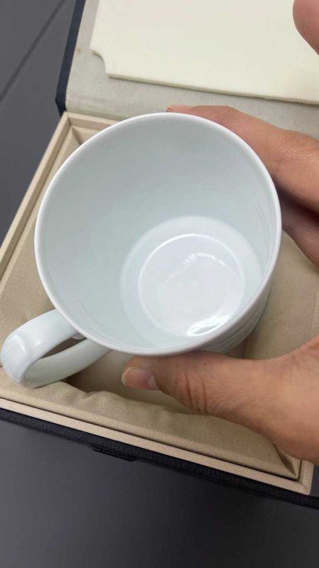 Fine china тонкая фарфоровая кружка