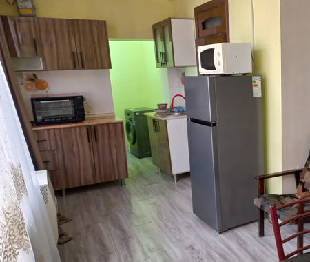 Сдам срочно квартиру в аренду 2 этаж 2 комнатнаяя