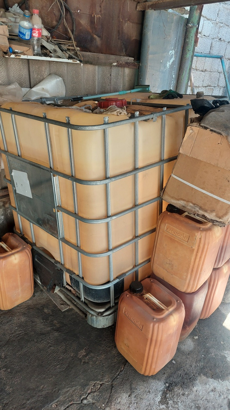 Продам еврокубы и канистры из под топлива
