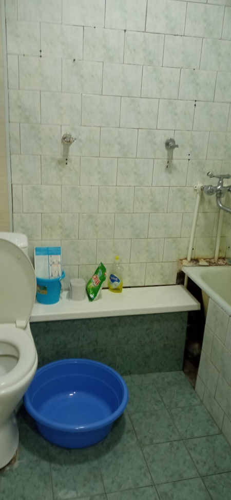 Продам квартиру 2х комнатную на массиве Ялангач Автосалон!