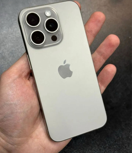 iPhone 15 Pro 256 ideal srochna