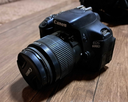 FOTOAPPARAT b/u xolati yaxshi