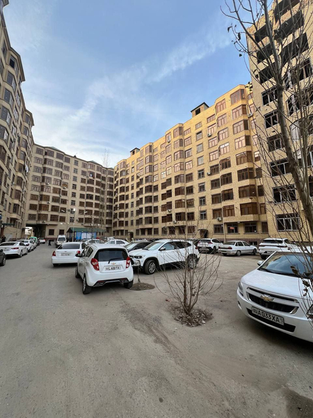 Продаётся квартира 2хком, ор. Ул. Рудакий
