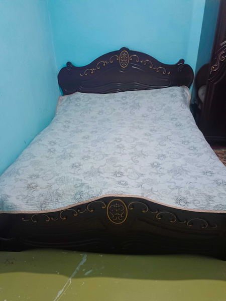 Продам спальный гарнитур
