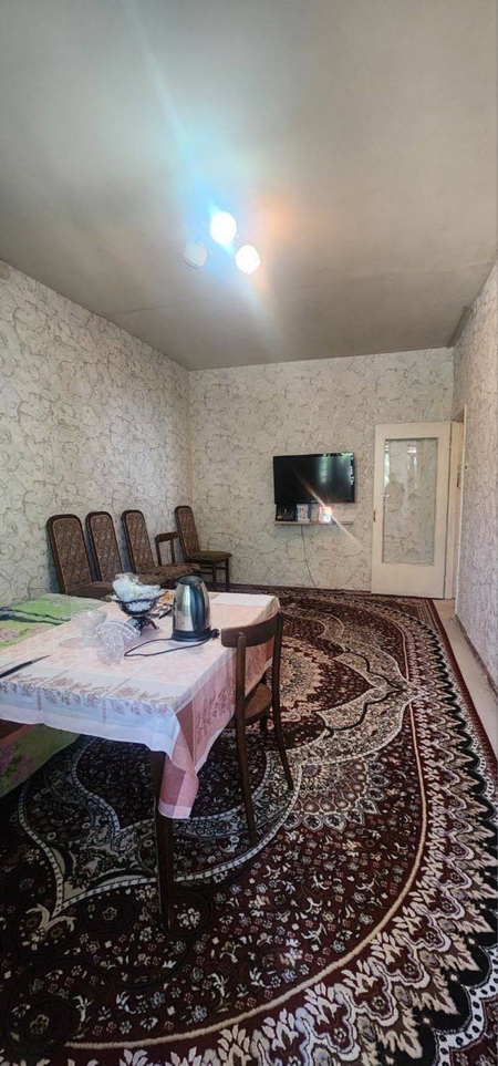 Продаётся Квартира Юнусабад 6кв 1/1/4
