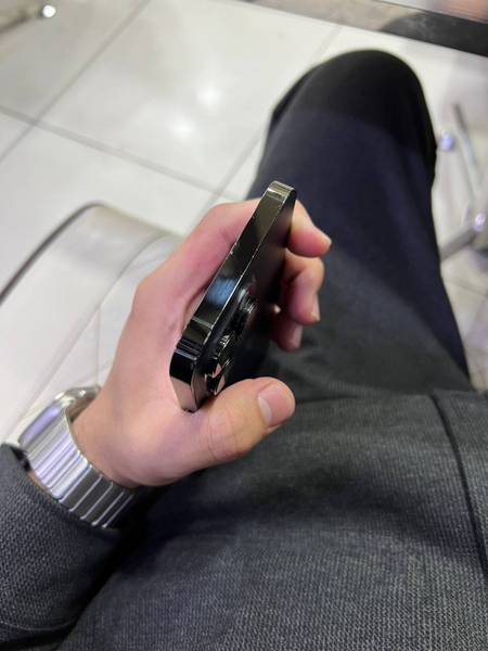 Iphone 14 pro max yaxshi xolatta