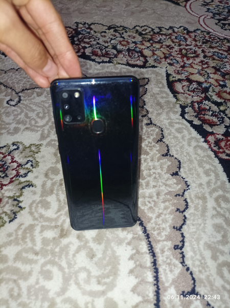 Galaxy A21 s sotiladi narxini kelishamiz