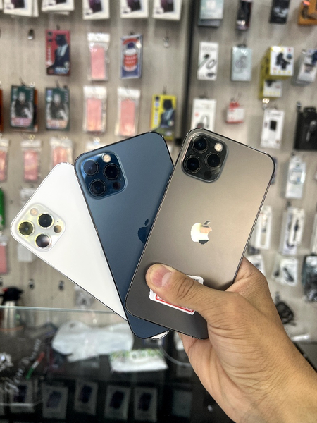 iPhone 12 pro 563,333 сум 12 ойга рассрочка