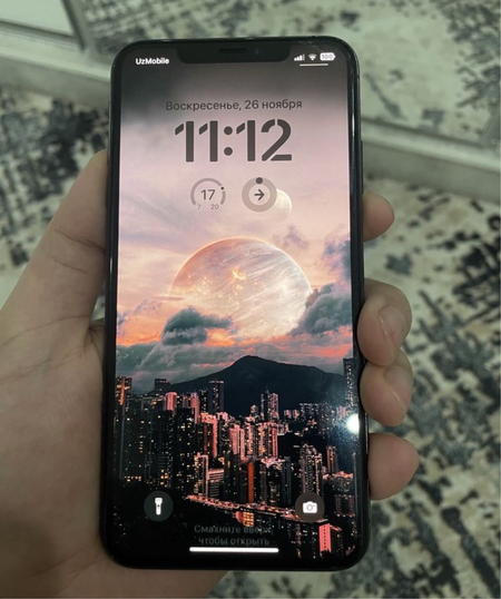 Iphone xs max 64 pamiyt 240$