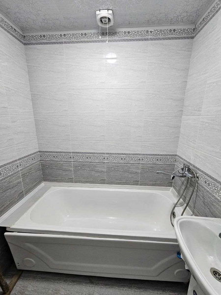 3 xonali 95m² 4-qavat uy sotiladi