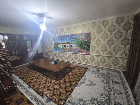 Уи сотилади срочно