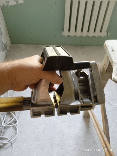 Продам струбцины-тиски