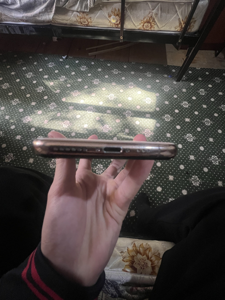 Iphone xs gold 64GB