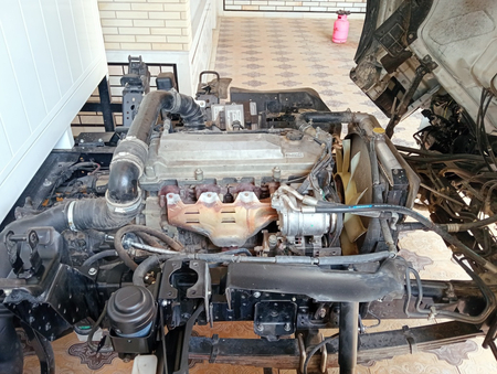 Isuzu СПГ mator ishlashi yaxshi