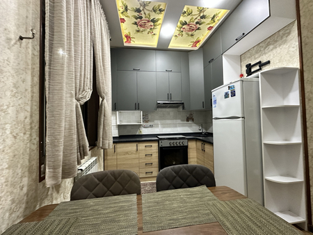 Продается квартира на Ценр Луначарском 3 ком , ремонт, мебель, техника