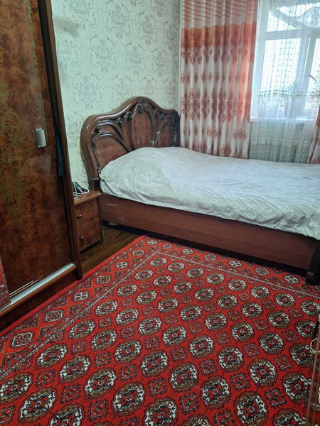 продаеться квартира на мед городке