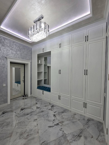 Продается 3 ком. Квартира площадью 118 кв.м. По ул. Гагарина ор. Мчс