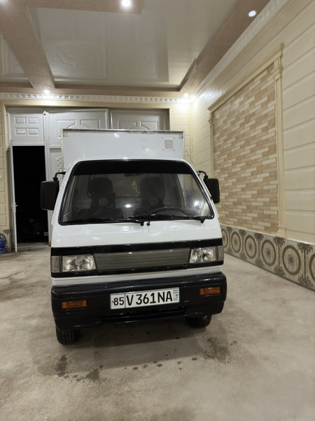 Labo srochna sotiladi 2021