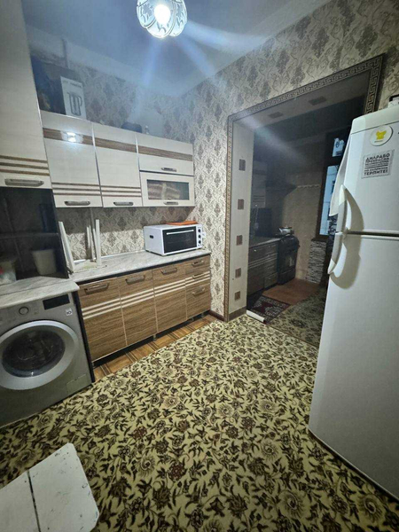 Продаётся 3-комнатная квартира в 6-микрорайоне