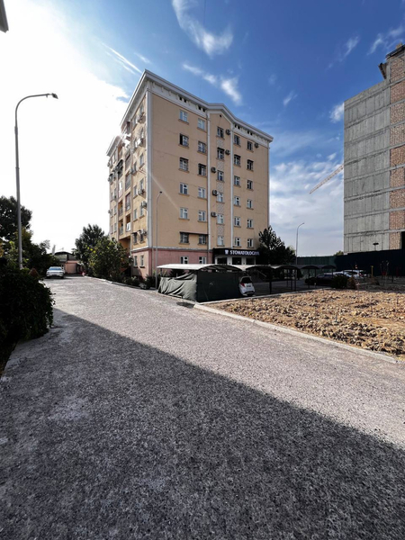 Chigatoy 3/3/7 78m2 sredni remont