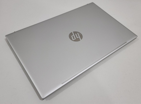 HP Pavilion Ryzen 3 5300U = Core i3 11- avlod. 4 yader 8 patok