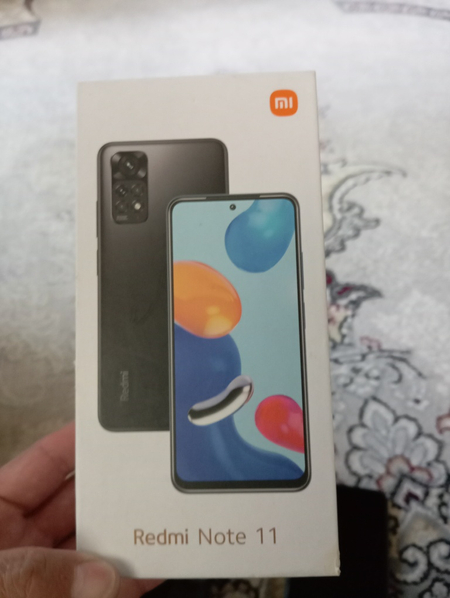 Redmi note 11 ва Redmi 9 телефонлар сотилади холати яхши очилмаган
