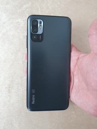 Srochna sotiladi Xiaomi Redmi Note 10 5G  4+2/128Gb Igravoy Orginal