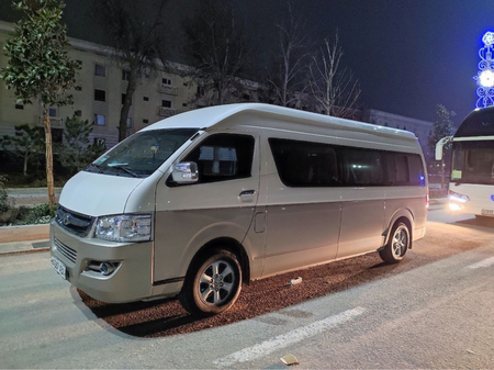 Joylon mikroavtobus 2017 xolati alo metan gazlari xam bor 17 kishilik