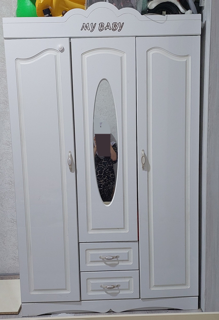Bolalar mebeli, detskiy shkaf