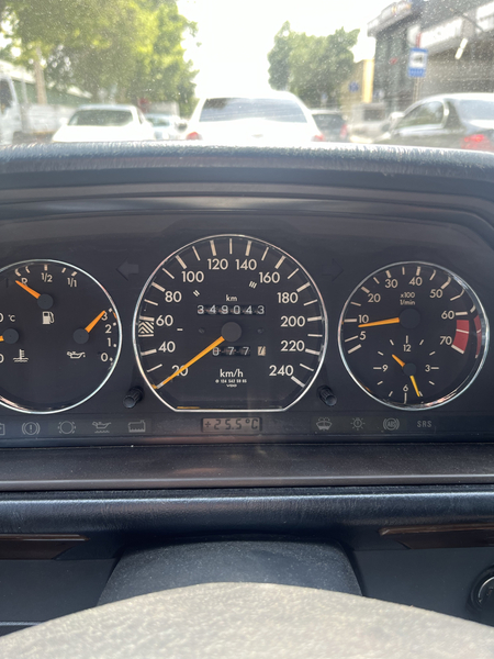 Продаётся Mercedes Benz Coupe 124
