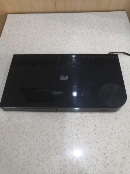 Pioneer- SAMSUNG 3D Blu-ray- LG Blu-ray
